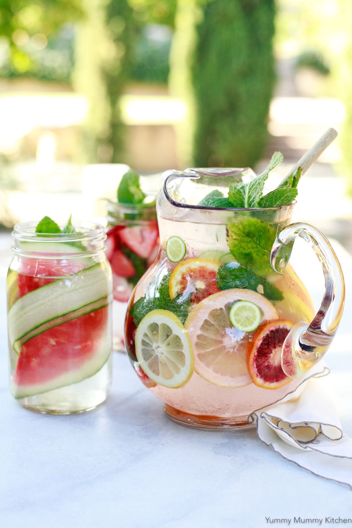 Detox Water Recipes for Weight Loss and Flat Belly