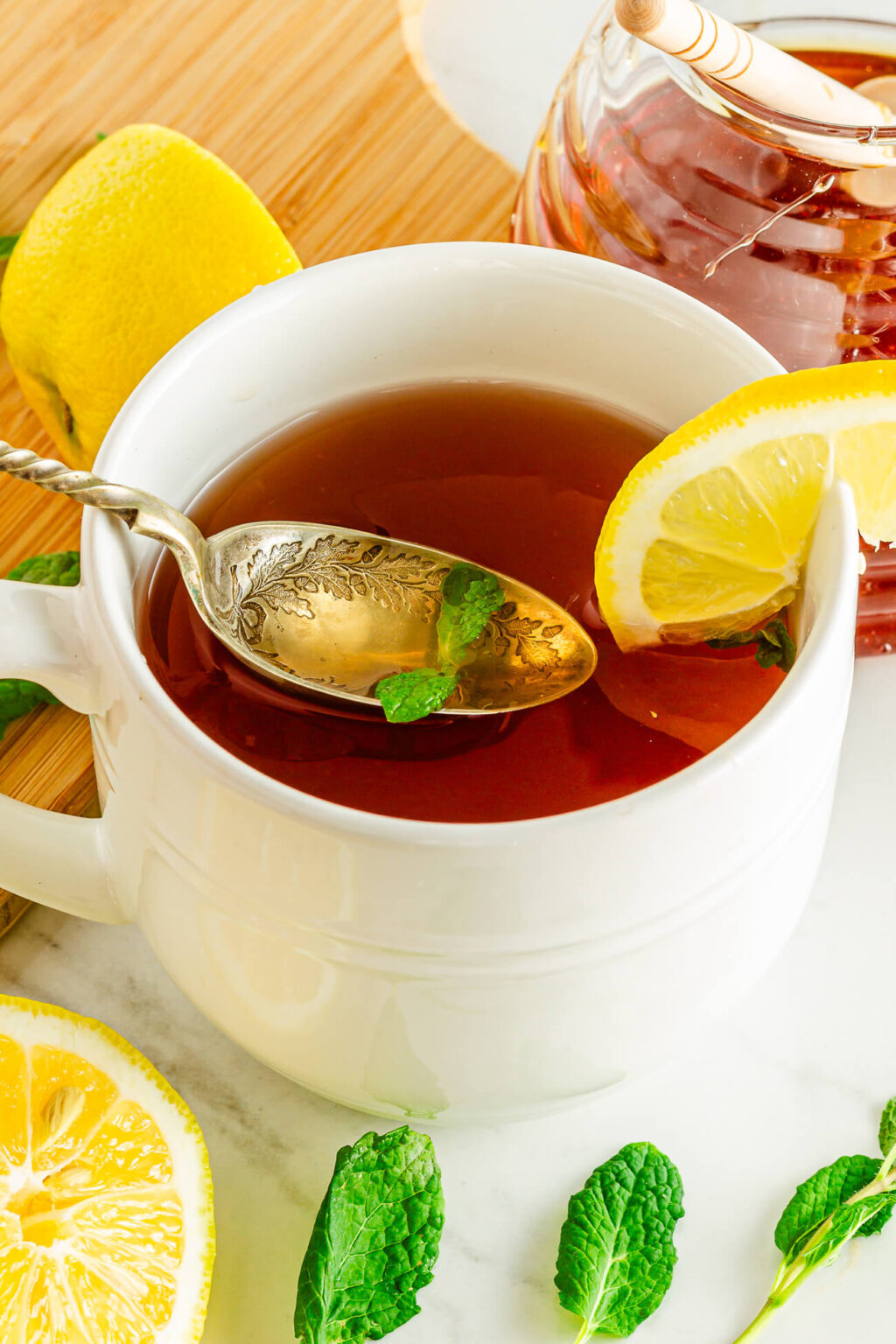 Starbucks Medicine Ball Recipe (Honey Citrus Mint Tea)