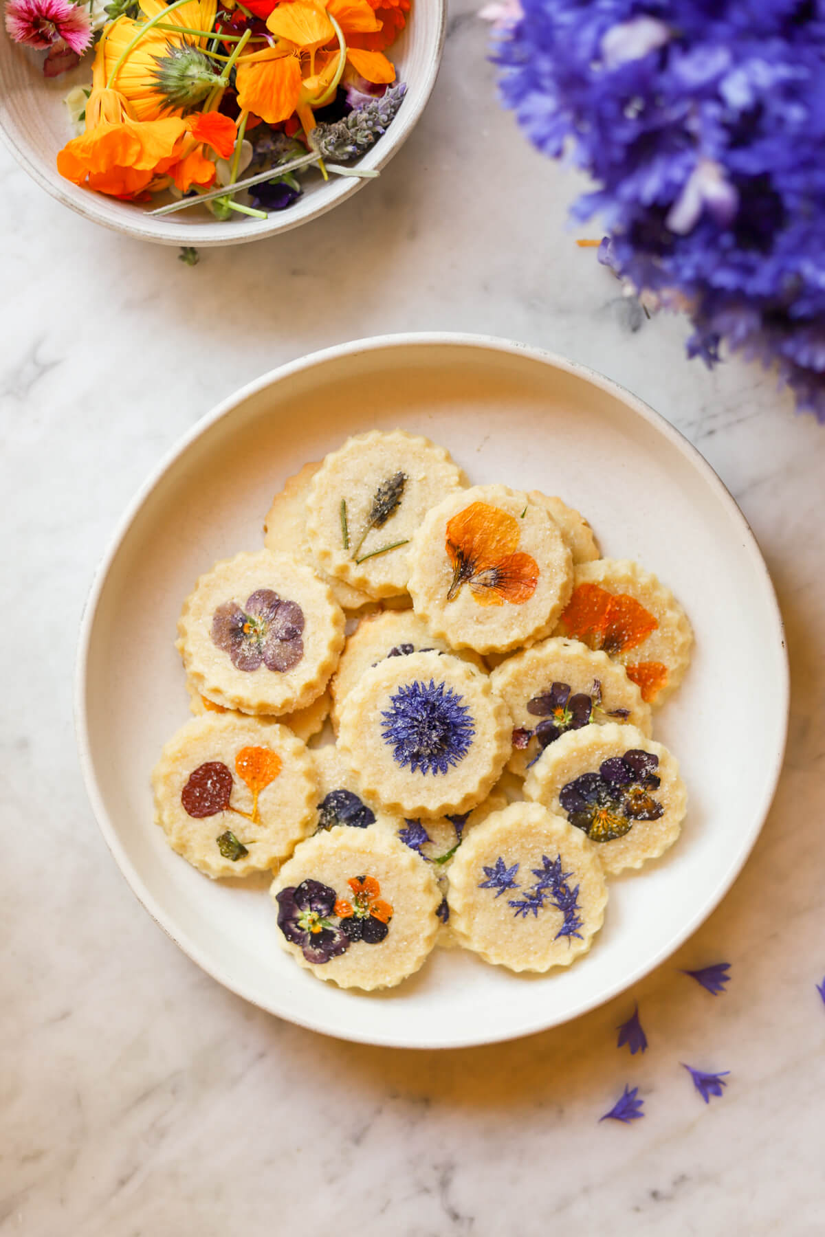 Pressed Flower Cookies - Yummy Mummy Kitchen