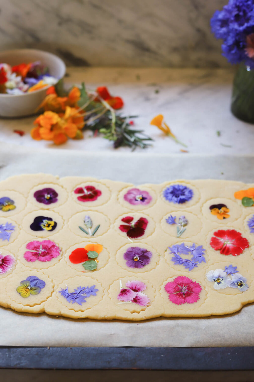 Pressed Flower Cookies - Yummy Mummy Kitchen