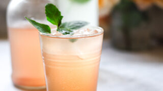 How to Make Water Kefir - Agua de Kefir